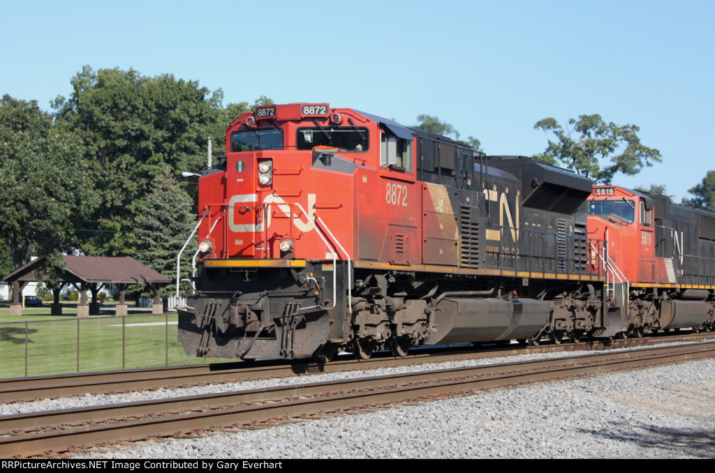CN 8872